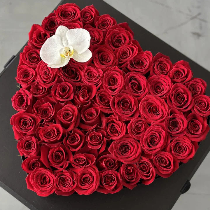 LOVE Collections - Unique Romantic Bouquets in Chicago – Love Flowers